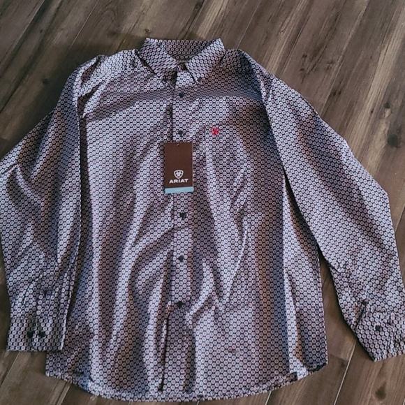 Ariat | Shirts | Ariat Button Up Shirt | Poshmark